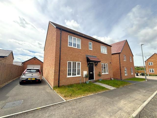 Mistletoe Gardens, Corby NN17, 4 bed detached house to rent, £1,800 pcm | PrimeLocation