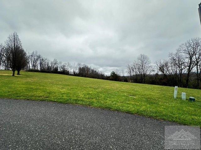Misty Hills Dr, Princeton, WV 24740
