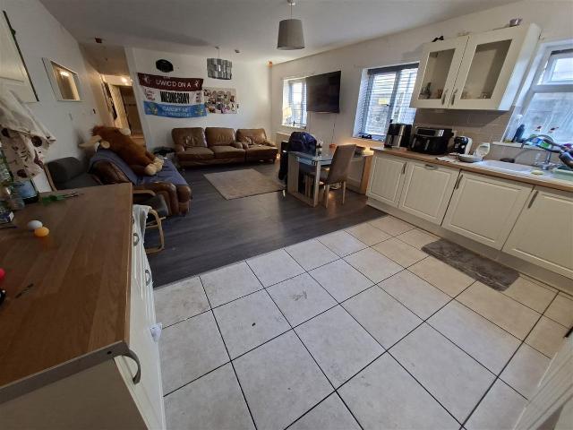 Miskin Street, Cathays CF24, 7 bed shared accommodation to rent, £575 pcm | PrimeLocation