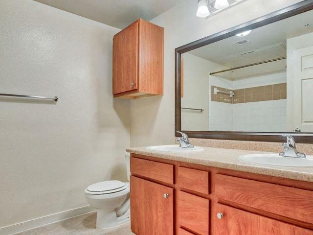 Mission Oaks 1 Bedroom Apartment for Rent at 7575 Callaghan Rd, San Antonio, TX 78229