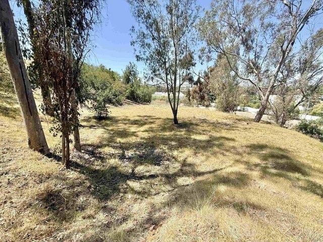 Mission Ave, Oceanside, CA 92057