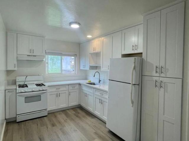 Mission Bay 2 Bedroom Apartment for Rent at 4323 Mission Bay Dr, San Diego, CA 92109 Pacific Beach