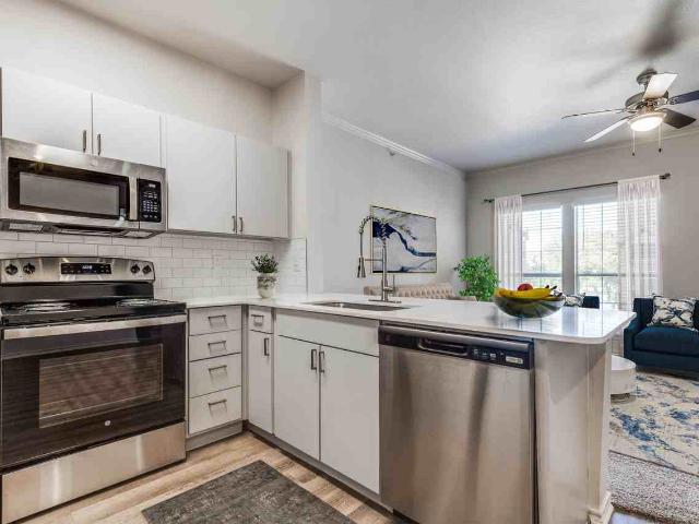 Mission Fairways 1 Bedroom Apartment for Rent at 801 Interstate 30, Mesquite, TX 75150