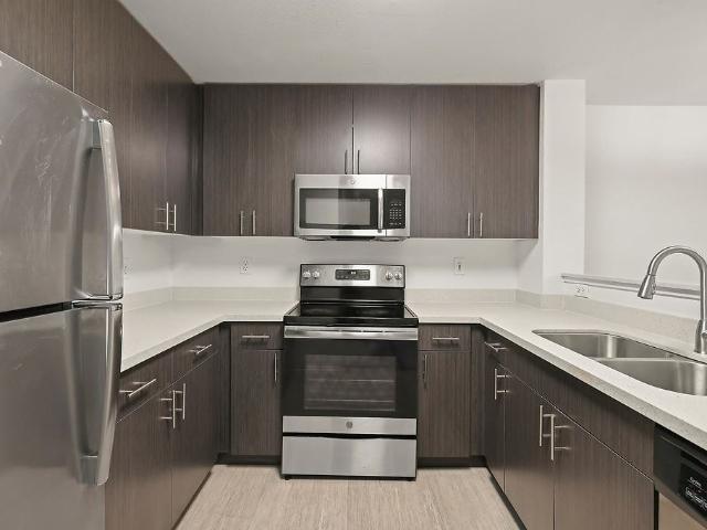 Mission Peaks 1 Bedroom Apartment for Rent at 1401 Red Hawk Cir, Fremont, CA 94538 Central Downtown