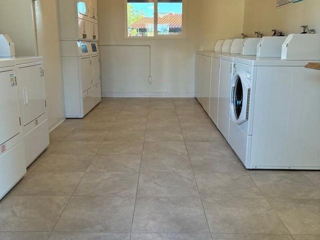 Mission Plaza Apartment Homes 1 Bedroom Apartment for Rent at 1731 Mitchell Ave, Tustin, CA 92780 Tustin