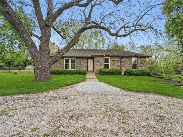 Mission Rd, Leawood, Home For Sale