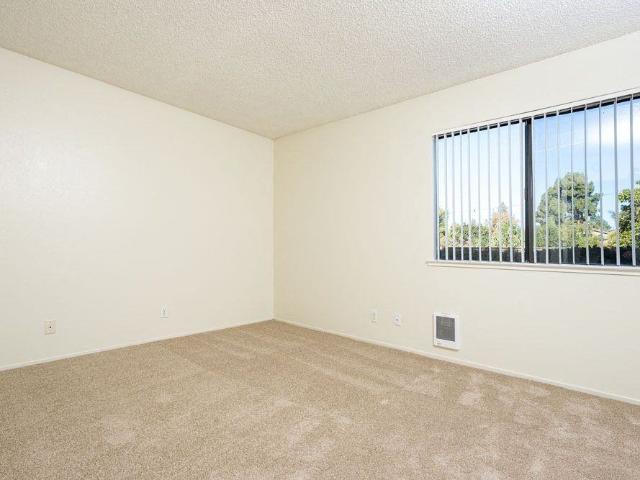 Mission Sierra Apartments 2 Bedroom Apartment for Rent at 34864 Mission Blvd, Union City, CA 94587