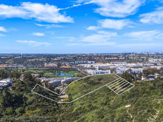 Mission Valley Near Hotel Cir S