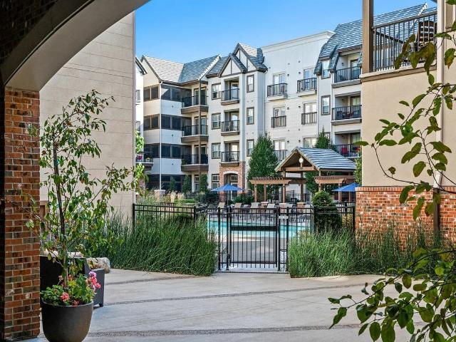 Mission 106 1 Bedroom Apartment for Rent at 3701 W 106th St, Leawood, KS 66206 Mission Farms