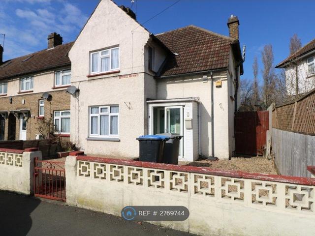 Mitchell Way, London NW10, 3 bed semi detached house to rent, £2,450 pcm | PrimeLocation