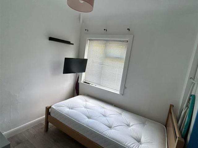 Mitchell Avenue, Coventry CV4, Room to rent, £450 pcm | PrimeLocation