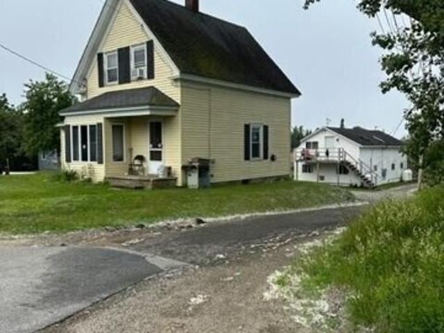 Mitchell Ln, Gouldsboro, Home For Sale