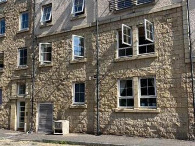 Mitchell Street, Leith, 2 Bedroom Flat