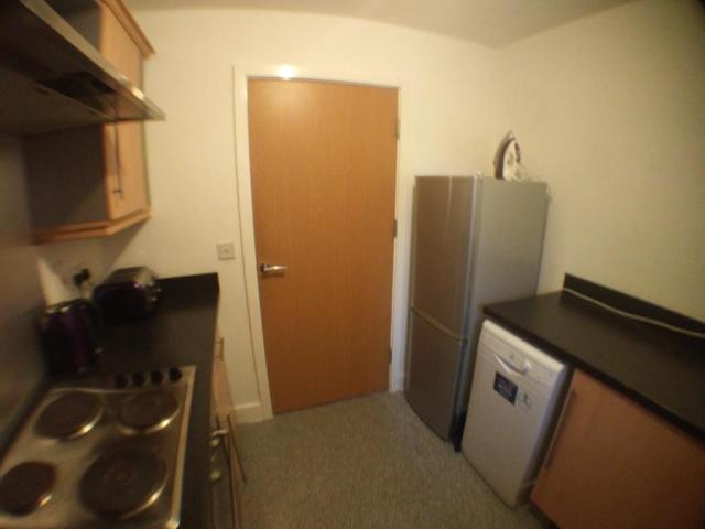 Mitford Road, Manchester M14 2 bed flat to rent £1,172 pcm £270 pw