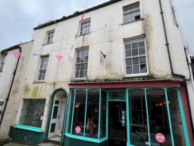 Mixed use for sale