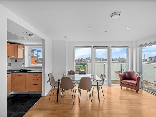 Mizzen Mast House, Mast Quay SE18, 2 bed flat to rent, £2,500 pcm | PrimeLocation