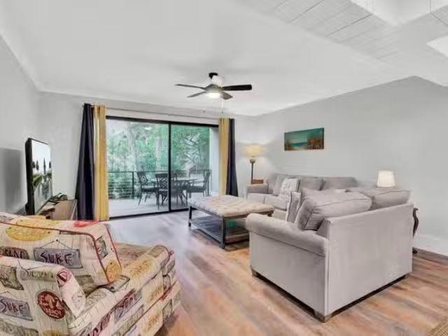 Mizzenmast Court