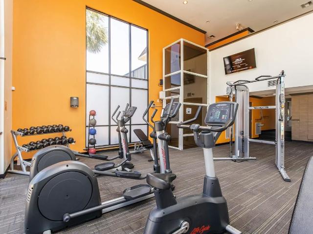 Mizell at Winter Park 1 Bedroom Apartment for Rent at 600 N Semoran Blvd, Winter Park, FL 32792