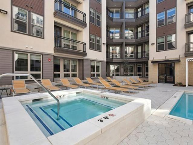 Momentum Apartments 2x2B2