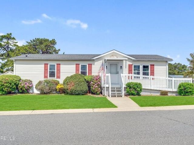 Momosa Dr, Whiting, Home For Sale