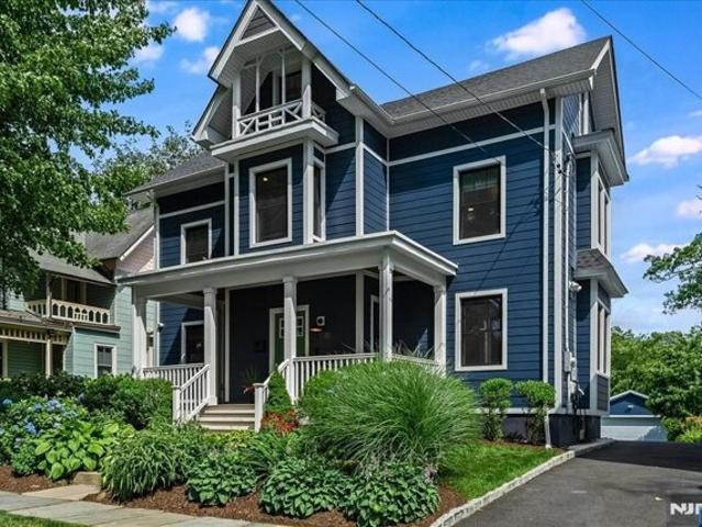 Montclair Ave, Montclair, Home For Sale
