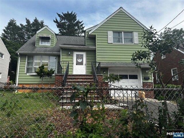 Montclair Ave, Clifton, Home For Sale