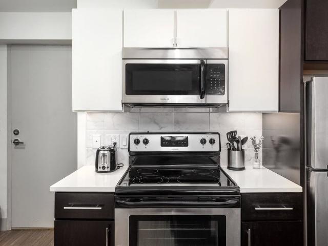 Montclair on the Park 2 Bedroom Apartment for Rent at 18 S Kingshighway Blvd, St. Louis, MO 63108 Central West End