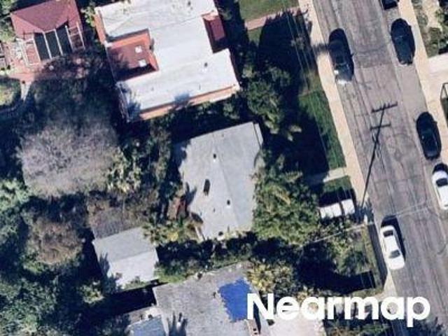 Montclair St