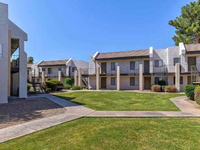 Montana on Butler 2 Bedroom Apartment for Rent at 2122 W Butler Dr, Phoenix, AZ 85021