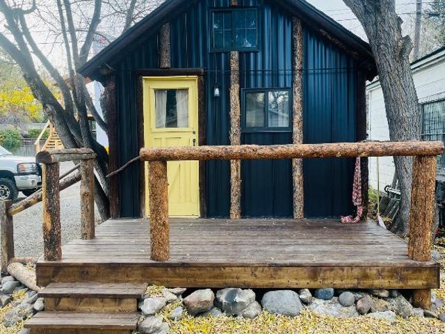 Montana Cabin in downtown Livingston! Newly renova
