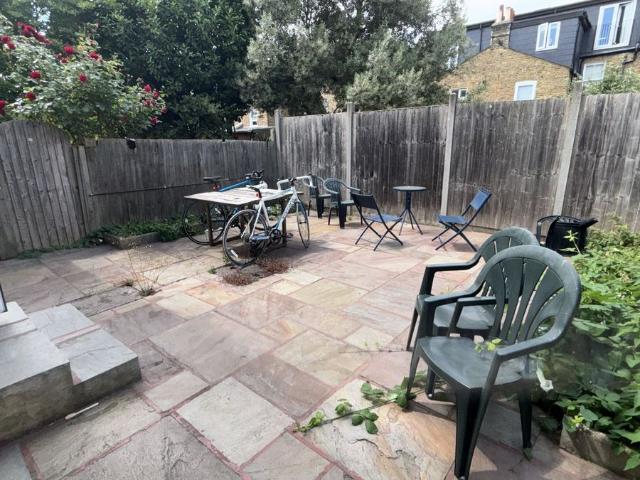 Montana Road, London SW17, London, 3 bed flat to rent, £2,950 pcm | PrimeLocation