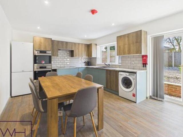 Montagu Road, Sprotbrough, 1 Bedroom Serviced