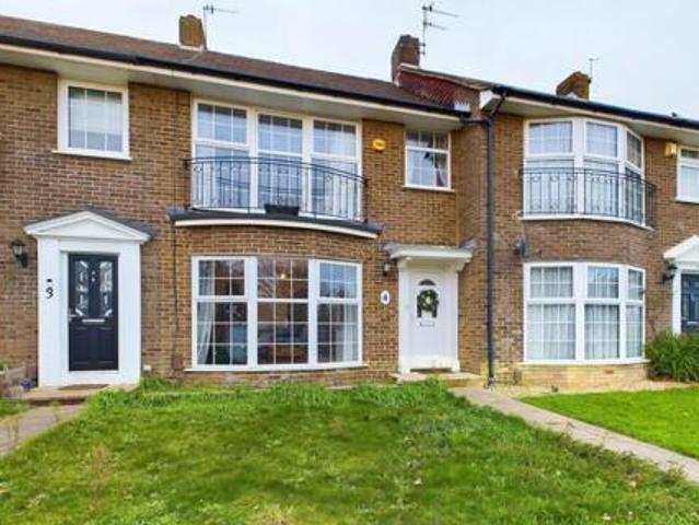 Montague Close, Shoreham by sea, 3 Bedroom Terraced