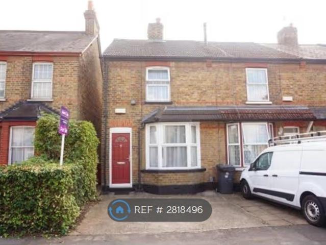 Montague Road, Slough SL1, 2 bed end terrace house to rent, £1,800 pcm | PrimeLocation