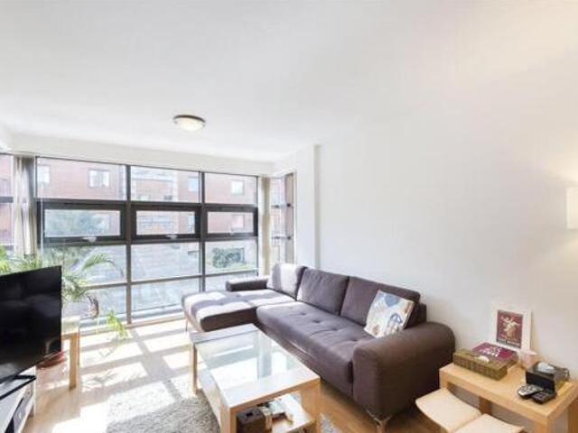 Montaigne Close, Dolben Court, Westminster, 2 Bedroom Apartment