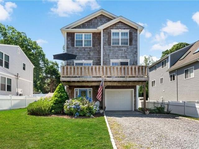 Montauk Rd, Narragansett, Home For Sale