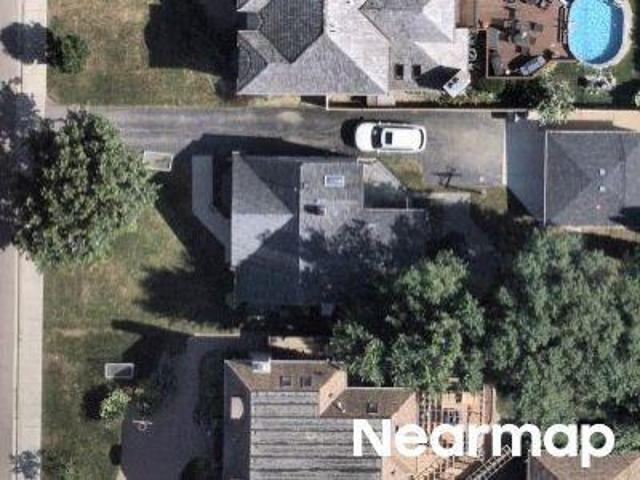Montgomery Ln