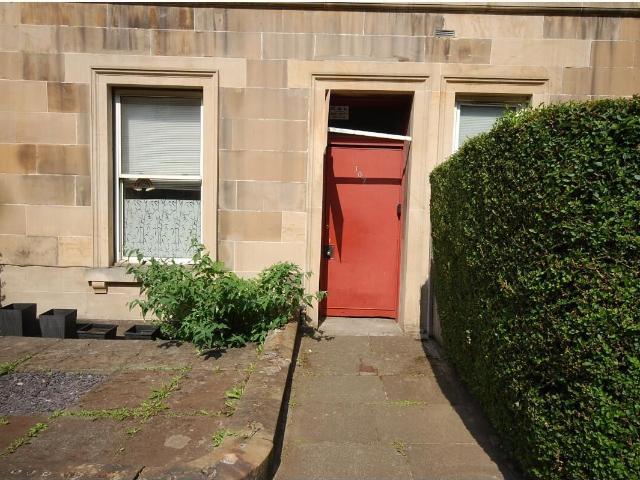 Montgomery Street, Hillside, Edinburgh EH7, 2 bed flat to rent, £1,595 pcm | PrimeLocation
