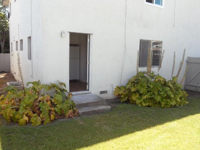 Monte Vista 174 178 2 Bedroom Apartment for Rent at 174 Monte Vista Ave, Costa Mesa, CA 92627 Eastside Costa Mesa