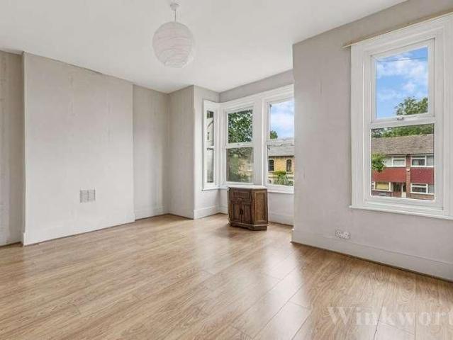 Montem Road, London, SE23