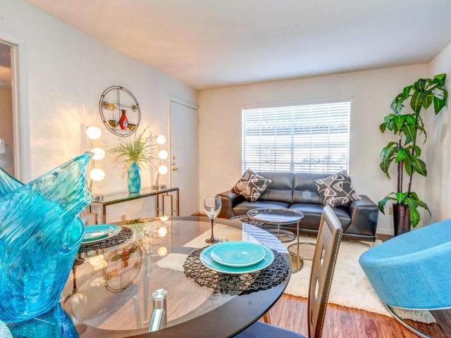 Montebello Gardens 2 Bedroom Apartment for Rent at 6041 Winsome Ln, Houston, TX 77057 Woodlake Briar Meadow