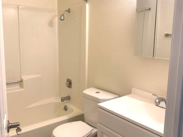 Montecito Pines Apartments 2 Bedroom Apartment for Rent at 6600 Montecito Blvd, Santa Rosa, CA 95409 Middle Rincon