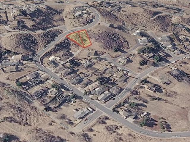Montello Dr, Lake Hughes, CA 93532