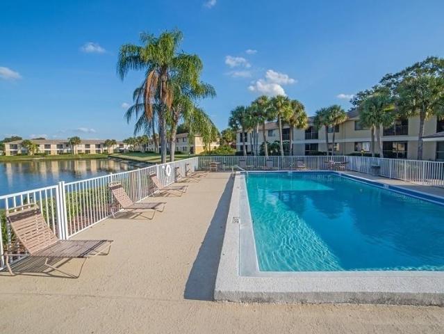 Monterey Lakes Apartments 2 Bedroom Apartment for Rent at 7501 Ulmerton Rd, Largo, FL 33771