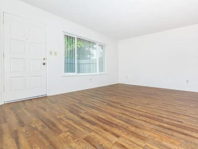 Monterey Pines 1 Bedroom Apartment for Rent at 445 W Bullard Ave, Fresno, CA 93704