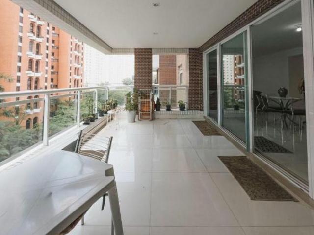 Montessori Apartamento com 3 dormitórios à venda, 171 m² por R$ 2.700.000 Tatuapé São Paulo/SP