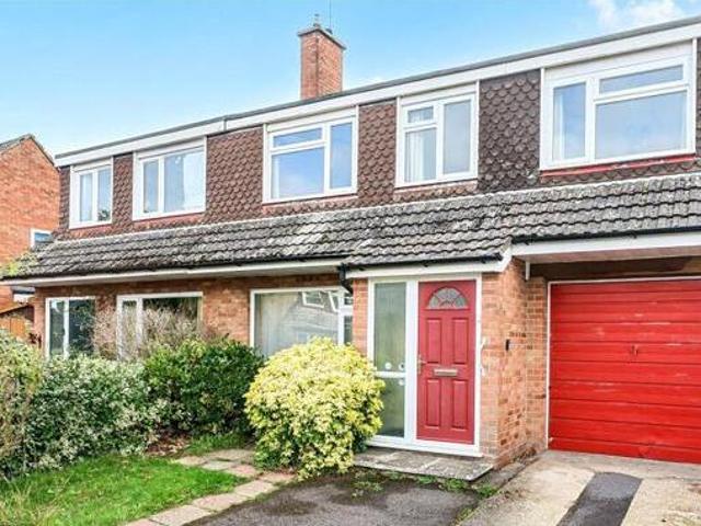 Montfort Road, Romsey, 4 Bedroom Semi detached