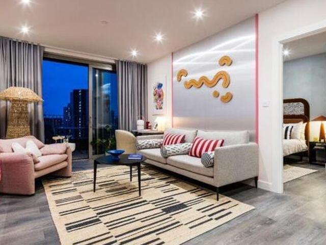 Montfichet Road, London, 2 Bedroom Apartment