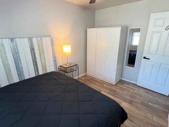 Month to Month Private BedroomFurnishedUtilities