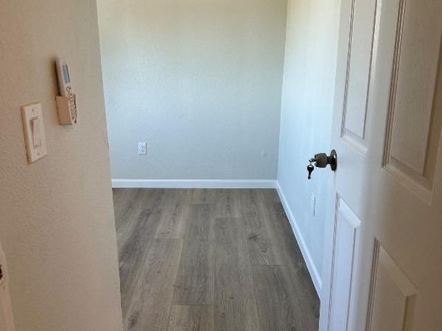 $ month Fontana Room for Rent